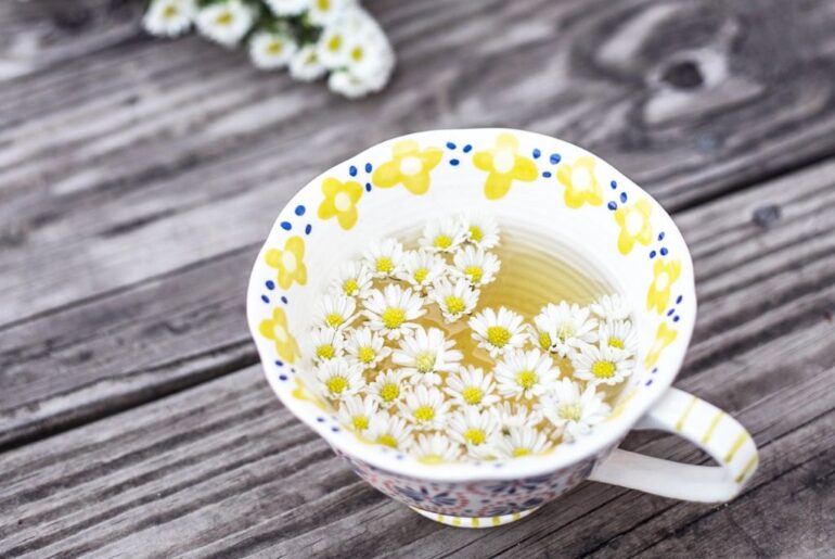 Seven Blossom Tea: Benefits That You Should Know | TeaJoy