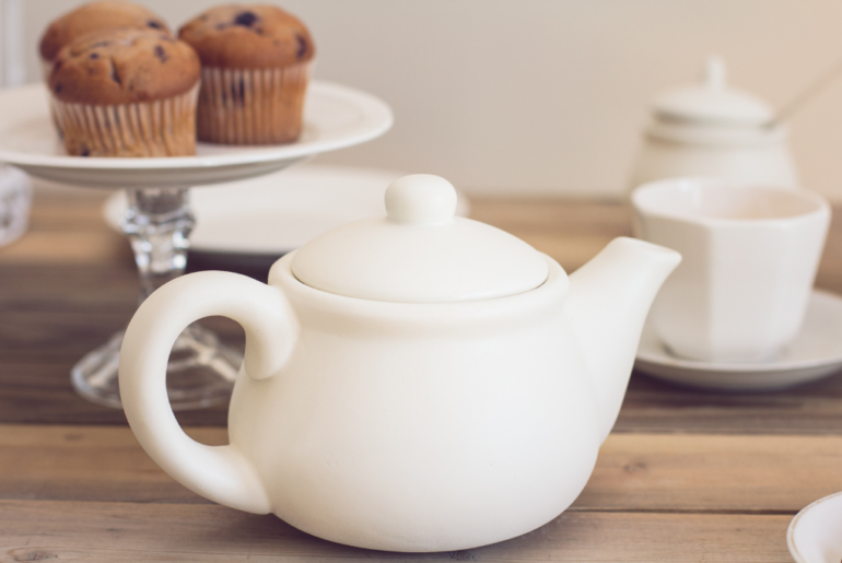 Complete Guide: How To Clean Your Teapot