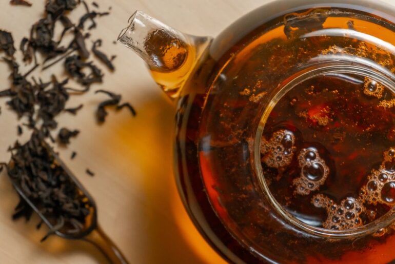 Step Up Your Tea Game: How To Make Black Tea With Lemon